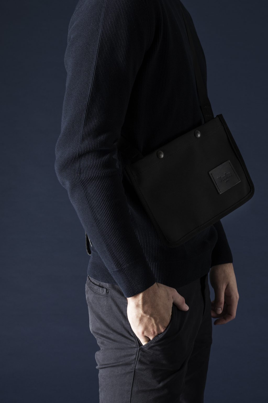 The Dun Cross-Body Pocket | VeskeBag | Scottish Design